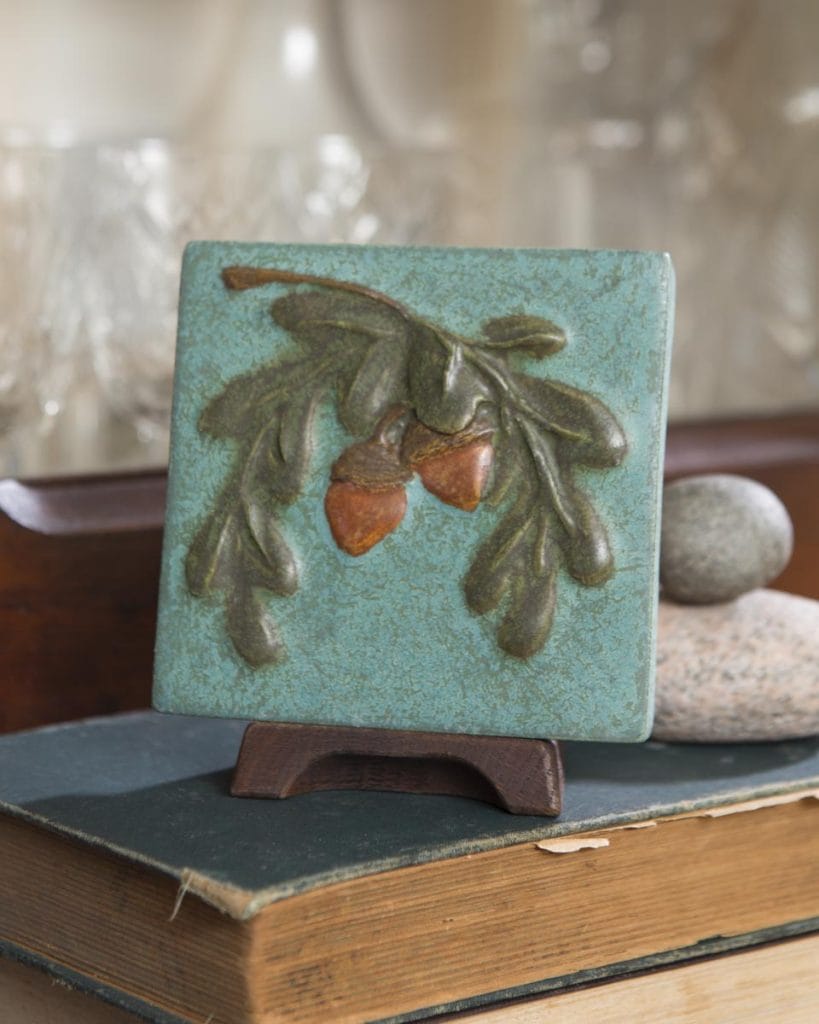 Acorn Tile - Ephraim Pottery